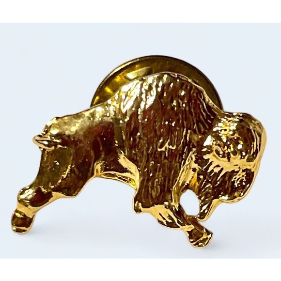 Bison Designs | Jewelry | Vintage Buffalo Bison Lapel Pin Gold Tone New ...